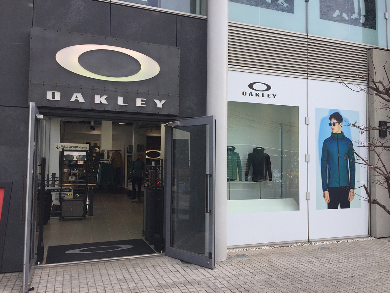 オークリーストア | オークリー オフィシャルストア